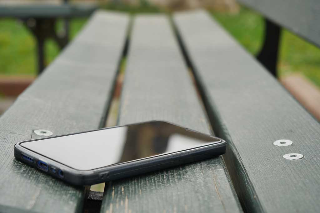 Cell Phones: Protecting Yours - Washington Consumers' Checkbook
